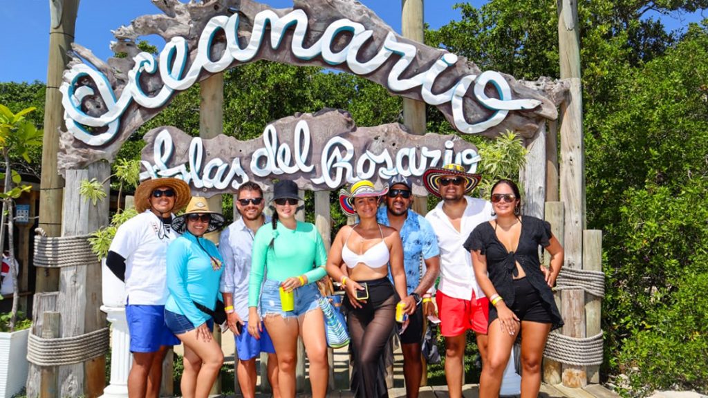 OCEANARIO ISLA DEL ROSARIO - Cartagena Tour Experiences